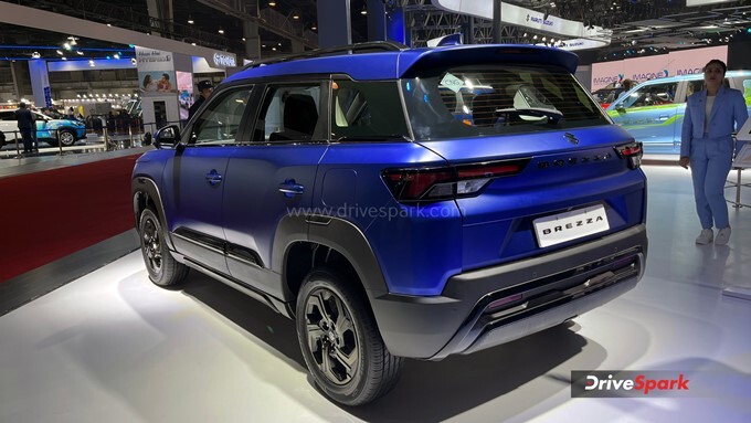 Maruti Suzuki Brezza CNG Images [HD]: Maruti Suzuki Brezza CNG Interior ...