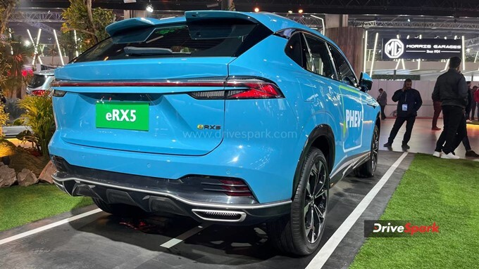 MG eRX5 Images [HD]: MG eRX5 Interior & Exterior Photo Gallery - DriveSpark