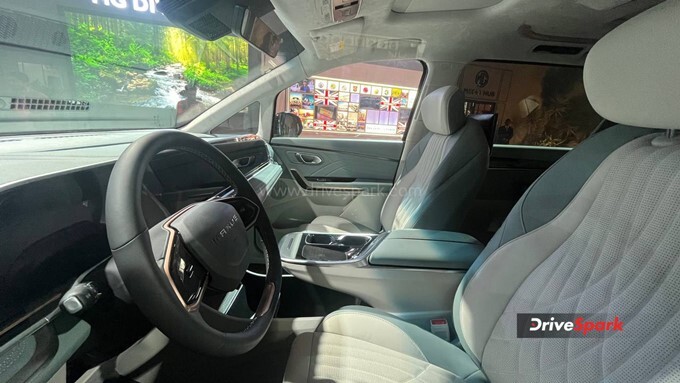 MG MIFA 9 Images [HD]: MG MIFA 9 Interior & Exterior Photo Gallery ...