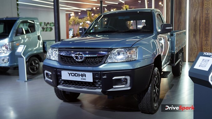Tata Yodha CNG Images [HD]: Tata Yodha CNG Interior & Exterior Photo ...