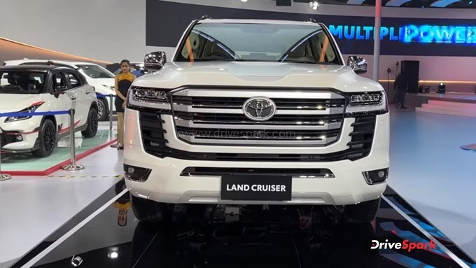 Toyota Land Cruiser LC300 Images [HD]: Toyota Land Cruiser LC300 ...