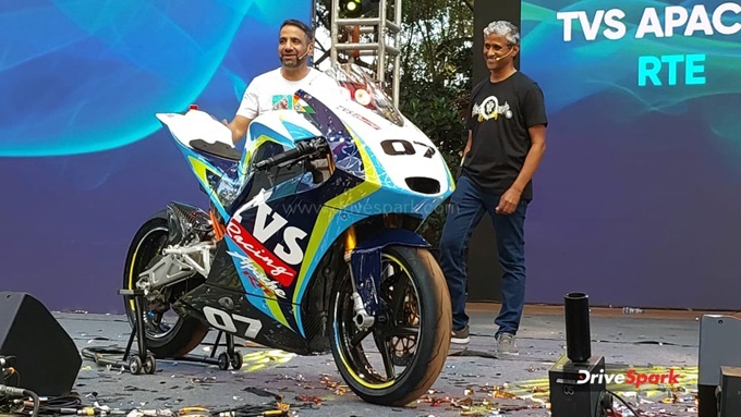 TVS Apache RTE Images [HD]: Photo Gallery of TVS Apache RTE - DriveSpark
