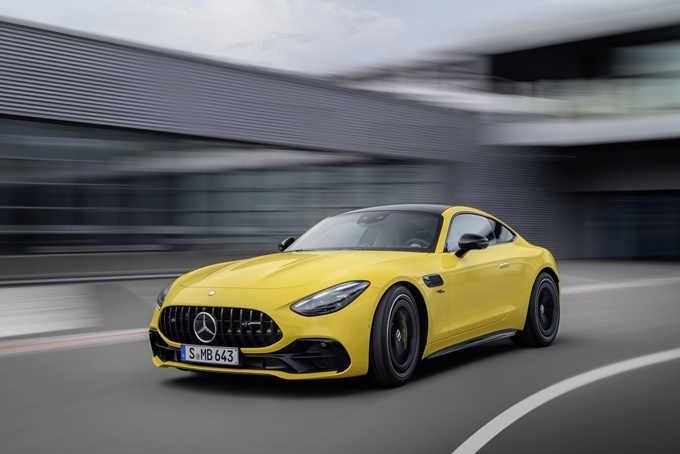 Mercedes-AMG GT 43 Coupe Images [HD]: Mercedes-AMG GT 43 Coupe Interior ...