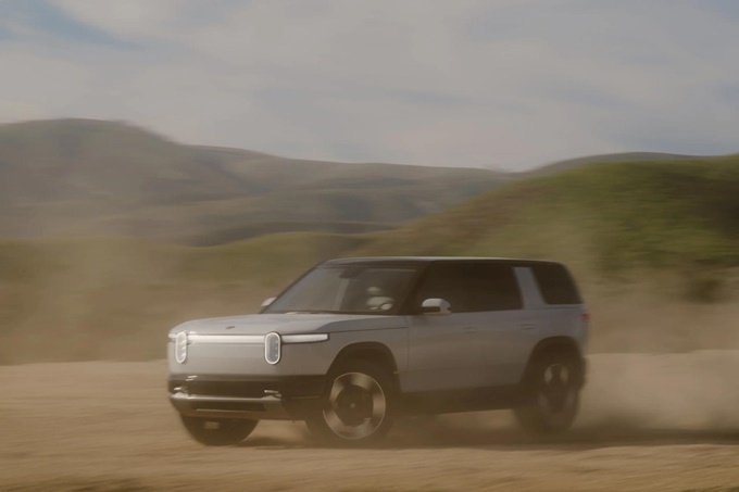 Rivian R2 Images [HD]: Rivian R2 Interior & Exterior Photo Gallery ...