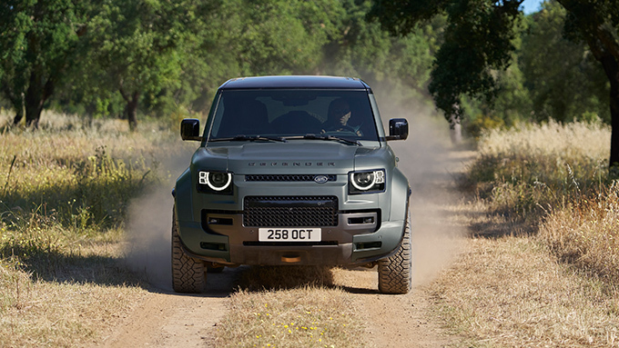 Land Rover Defender Octa Images [HD]: Land Rover Defender Octa Interior ...