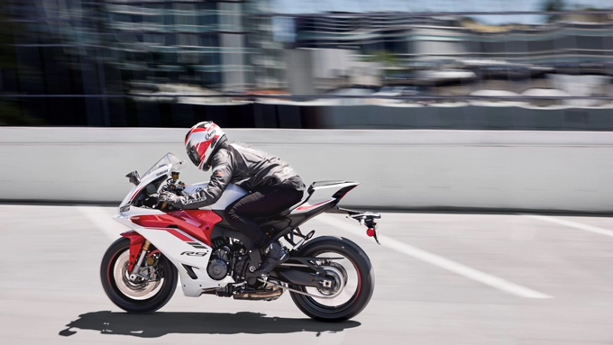 Yamaha R9 Images [HD]: Photo Gallery of Yamaha R9 - DriveSpark