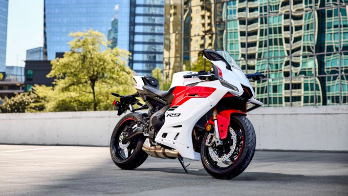 Yamaha R9 Images [HD]: Photo Gallery of Yamaha R9 - DriveSpark