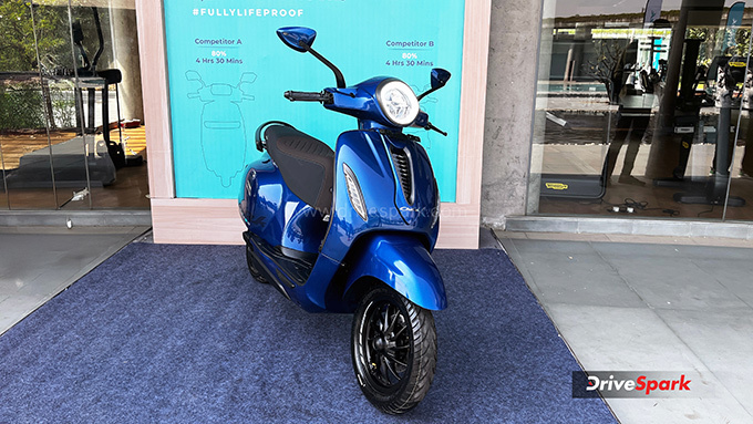 2025 Bajaj Chetak Images [HD]: Photo Gallery of 2025 Bajaj Chetak ...