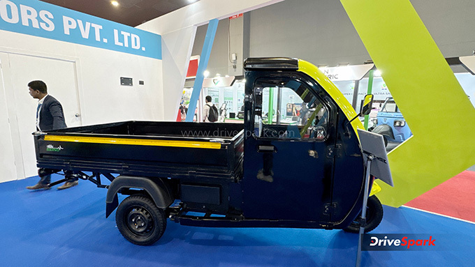 eblu Reino 2025 Images [HD]: Photo Gallery of eblu Reino 2025 - DriveSpark