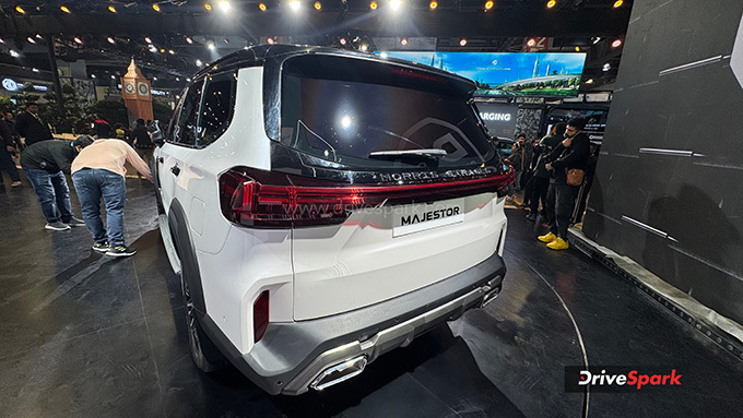 MG Majestor Images [HD]: MG Majestor Interior & Exterior Photo Gallery ...