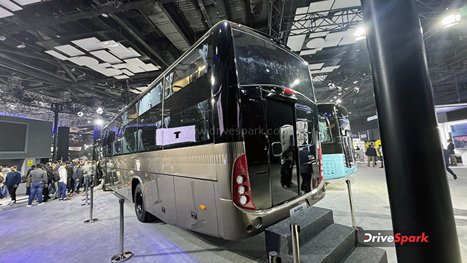 Tata Magna Coach Images [HD]: Tata Magna Coach Interior & Exterior Photo Gallery - DriveSpark