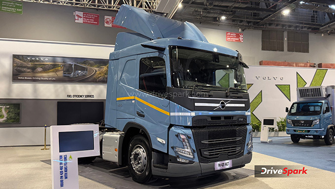 Volvo FM 420 4X2 Tractor Images [HD] - DriveSpark