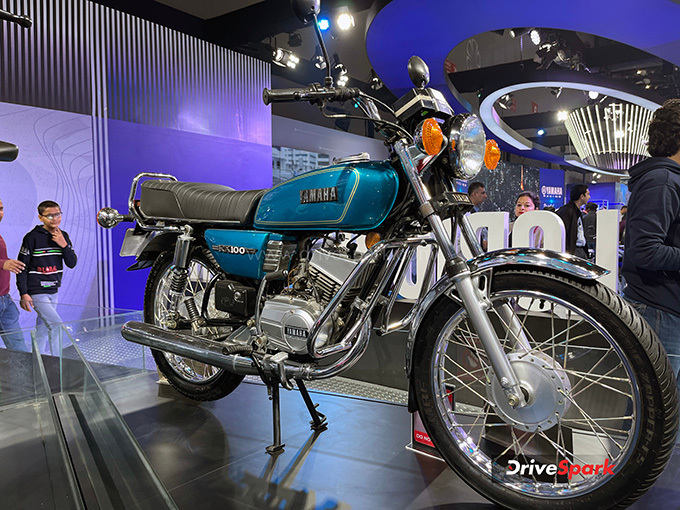 Yamaha RX 100 Images [HD]: Photo Gallery of Yamaha RX 100 - DriveSpark