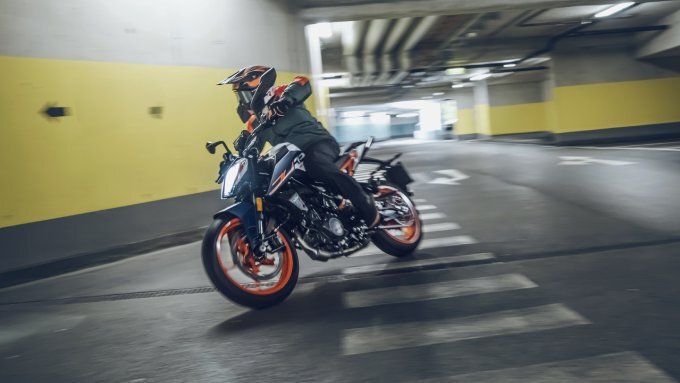 KTM 160 DUKE Images [HD]: Photo Gallery of KTM 160 DUKE - DriveSpark