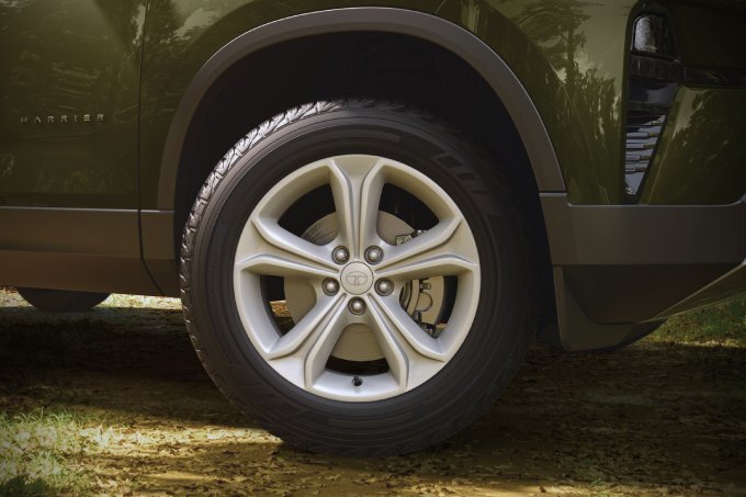 Tata Harrier Adventure X Images [HD]: Tata Harrier Adventure X Interior ...