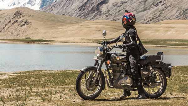 அவசர அவசரமாக 7000 பைக்குகளை திரும்ப வரவழைக்கும் ராயல் என்பீல்டு: எதற்கு ...