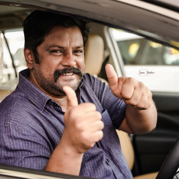 Actor Muthu Kumar Innova Crysta- குக் வித் கோமாளி நடிகர் வாங்கிய கார் ...