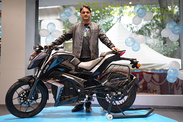 Tork Motors Sets-Up First Bengaluru Experience Zone : டார்க் க்ராடோஸ் ...