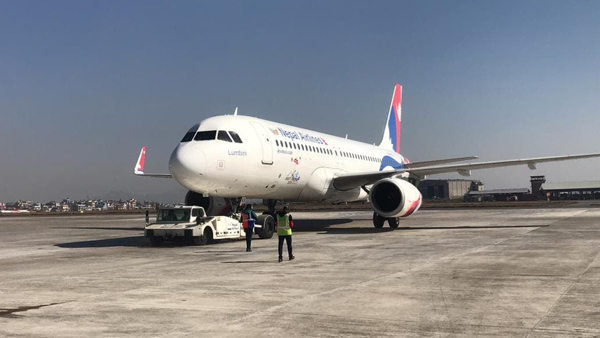 NAC Empty Flight - சின்ன தப்புனால ஒரு பயணி கூட புக் செய்யாமல் காலியாக ...