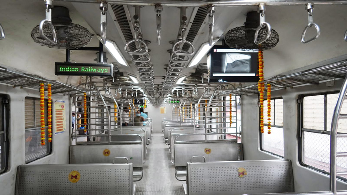 110v Socket in Trains - ரயிலில் ஃபேன், பல்ப்களை திருடர்களே திருட ...