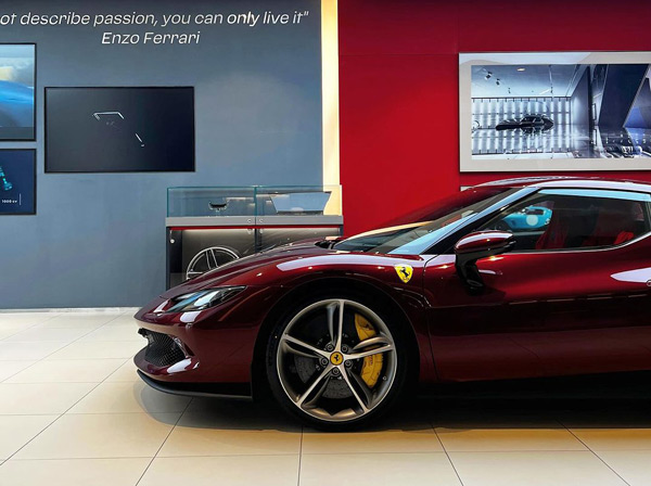 Dulquer Salmaan's Ferrari 296 GTB Images: இந்த நகரும் அரண்மனையையா ...