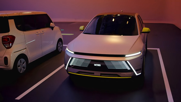 Hyundai Mobion Concept Revealed.. இந்த காரால் நண்டு போல சைடு வாக்கா ...