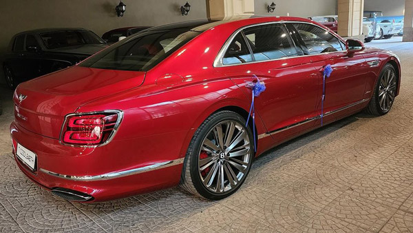 Yohan Poonawalla Gifts Bentley Flying Spur Car To His Father.. இந்த ...