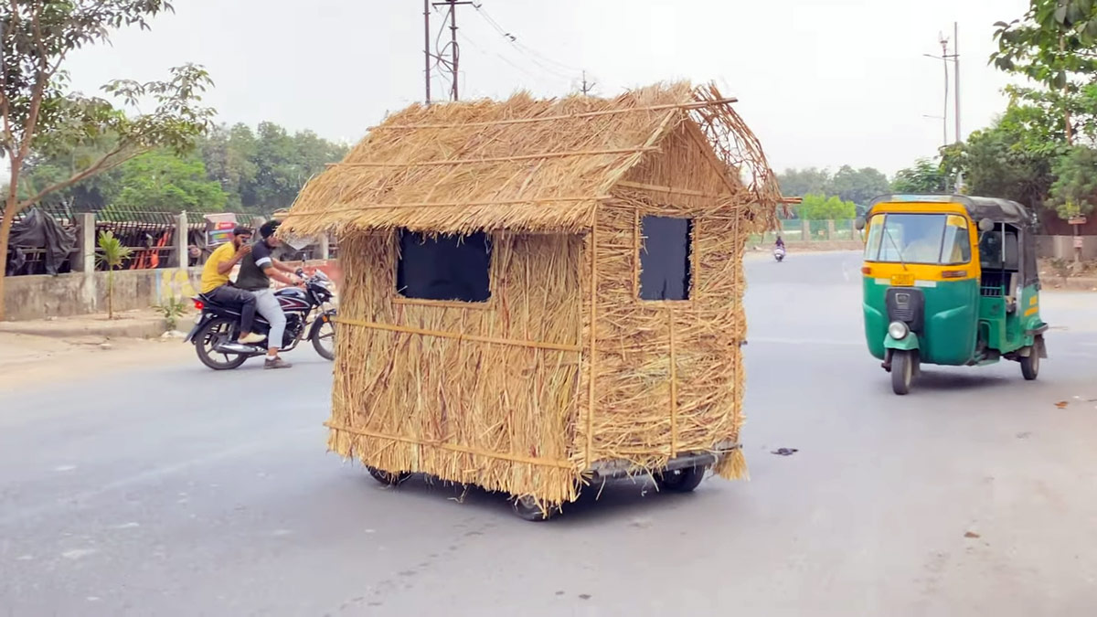 Moving Hut On Gujarat, Surat Road : 4 லைக்ஸ் வாங்க என்னென்ன பண்ண வேண்டி ...