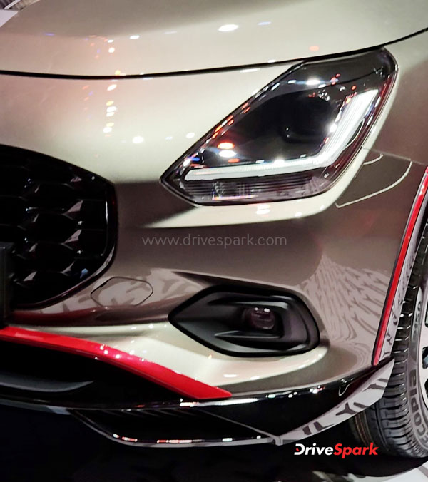 Maruti Swift Racing Roadster Edition.. வழக்கமானதைவிட செம்ம அழகா இருக்கு ...