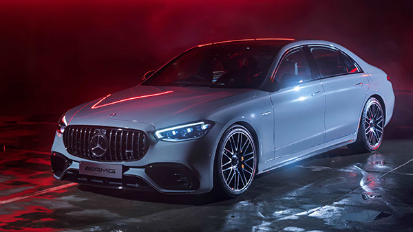 Mercedes Benz Launch - அம்பானியே இந்த கார்களை வாங்க தயங்குவாரு! ரேட்டை ...