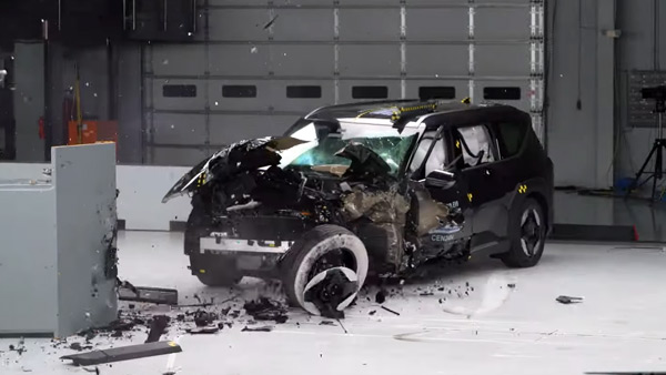 Kia EV9 Wins Top Safety Award.. எமனுக்கே சவால் விடும்போலையே! - Tamil DriveSpark