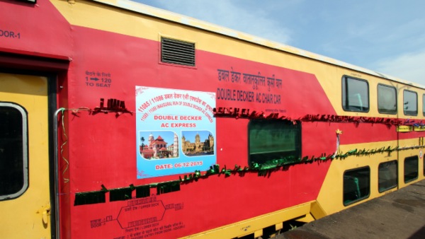 Delhi-Jaipur Double Decker Train: வந்தே பாரத் ரயிலைவிட ஃபேமஸான டிரெயின் ...