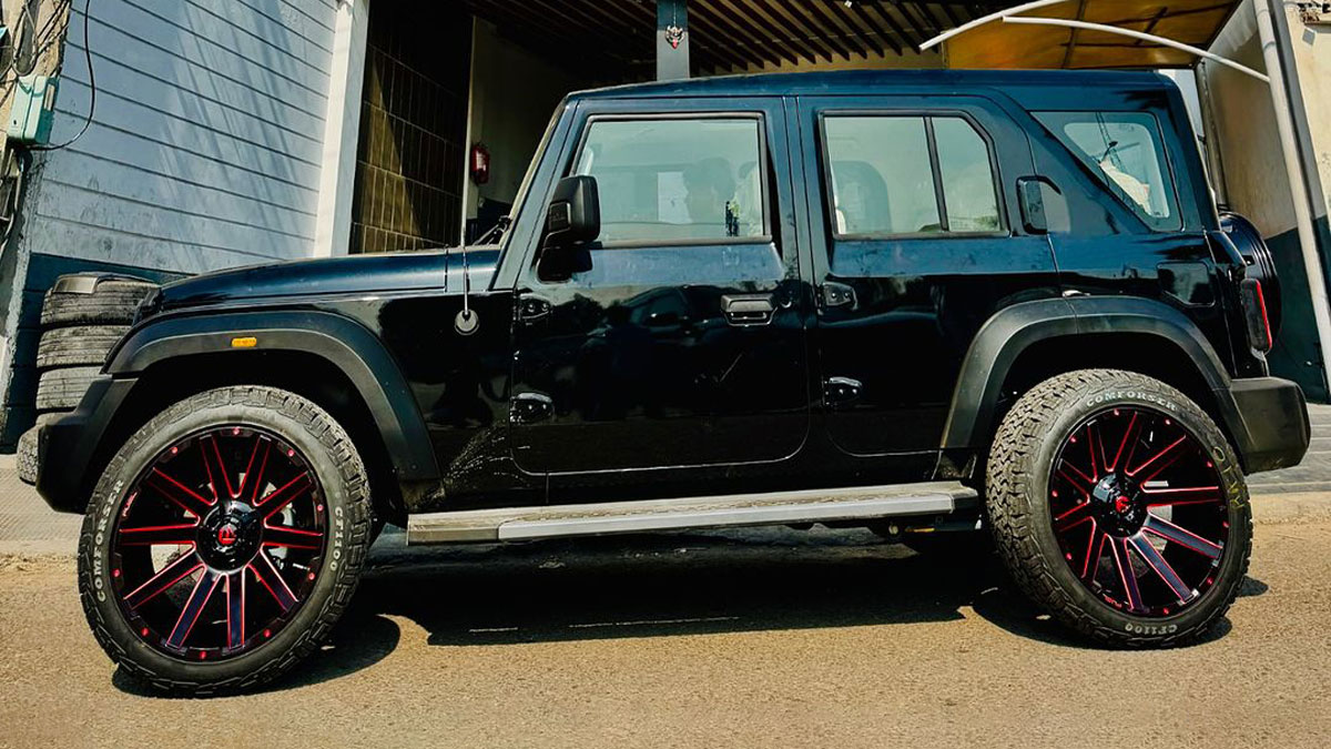 Mahindra Thar ROXX With 22-inch Wheels: இது எல்லாம் சொந்த காசில் ...