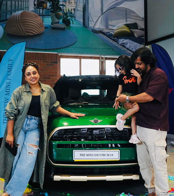 Actress Pearle Maaney Buys MINI Countryman Electric Car : நடிகர் அஜித் ...