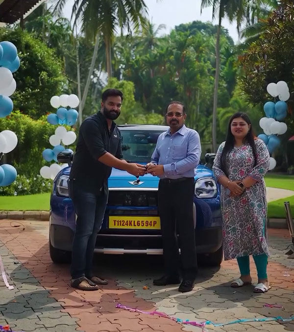 இந்த மாதிரியான டாக்டர்களும் இருக்க தான் செய்றாங்க! தம்மா துண்டு ...