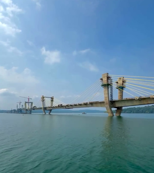 2.44கிமீ-க்கு எந்த வளைவும் கிடையாது... அமெரிக்கா ரேஞ்சுக்கு வயரில் ...