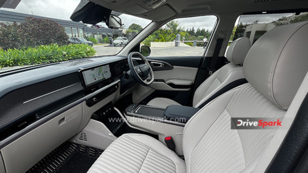 Kia Carens Clavis EV 6-seat Variant Launch Soon: சென்னைல இருந்து ...