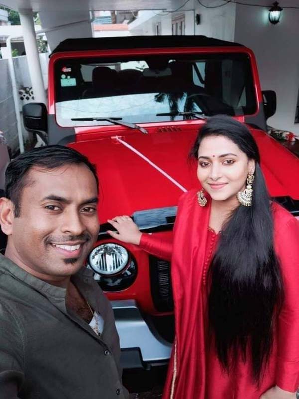 కొత్త మహీంద్రా థార్ కొనుగోలు చేసిన మలయాళీ సెలబ్రెటీ, ఎవరో చూసారా ...