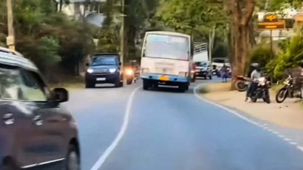 mammootty land rover defender suv makes risky overtake మలయాళ ప్రముఖ ...