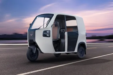 Auto-rickshaw Trucks 2025 In India: Price, Images, Mileage, New Models ...