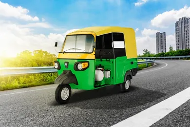 Auto-rickshaw Trucks 2025 In India: Price, Images, Mileage, New Models ...
