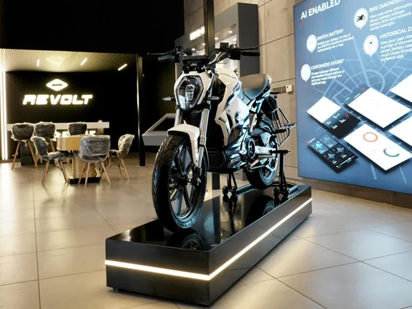 Revolt RV400 Price, Mileage, Review, Specs, Features, Models - DriveSpark